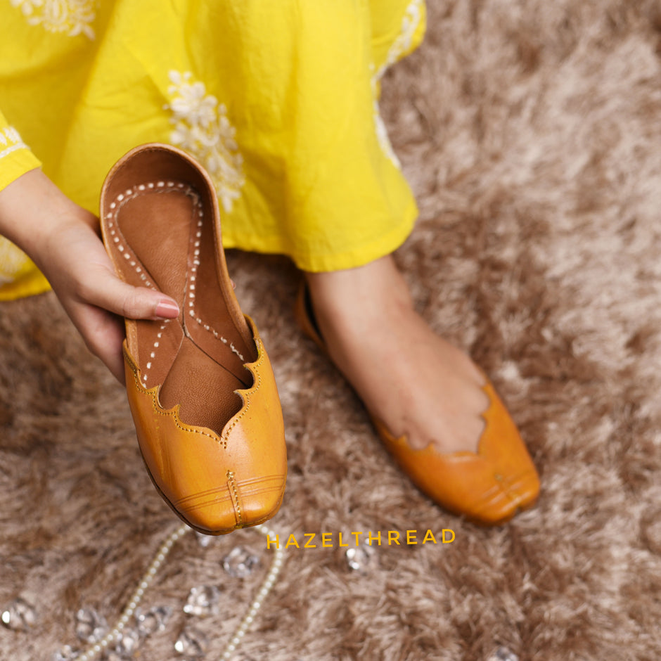 Juttis Online - Buy Punjabi Juttis Online | Juttis for Women – HazelThread